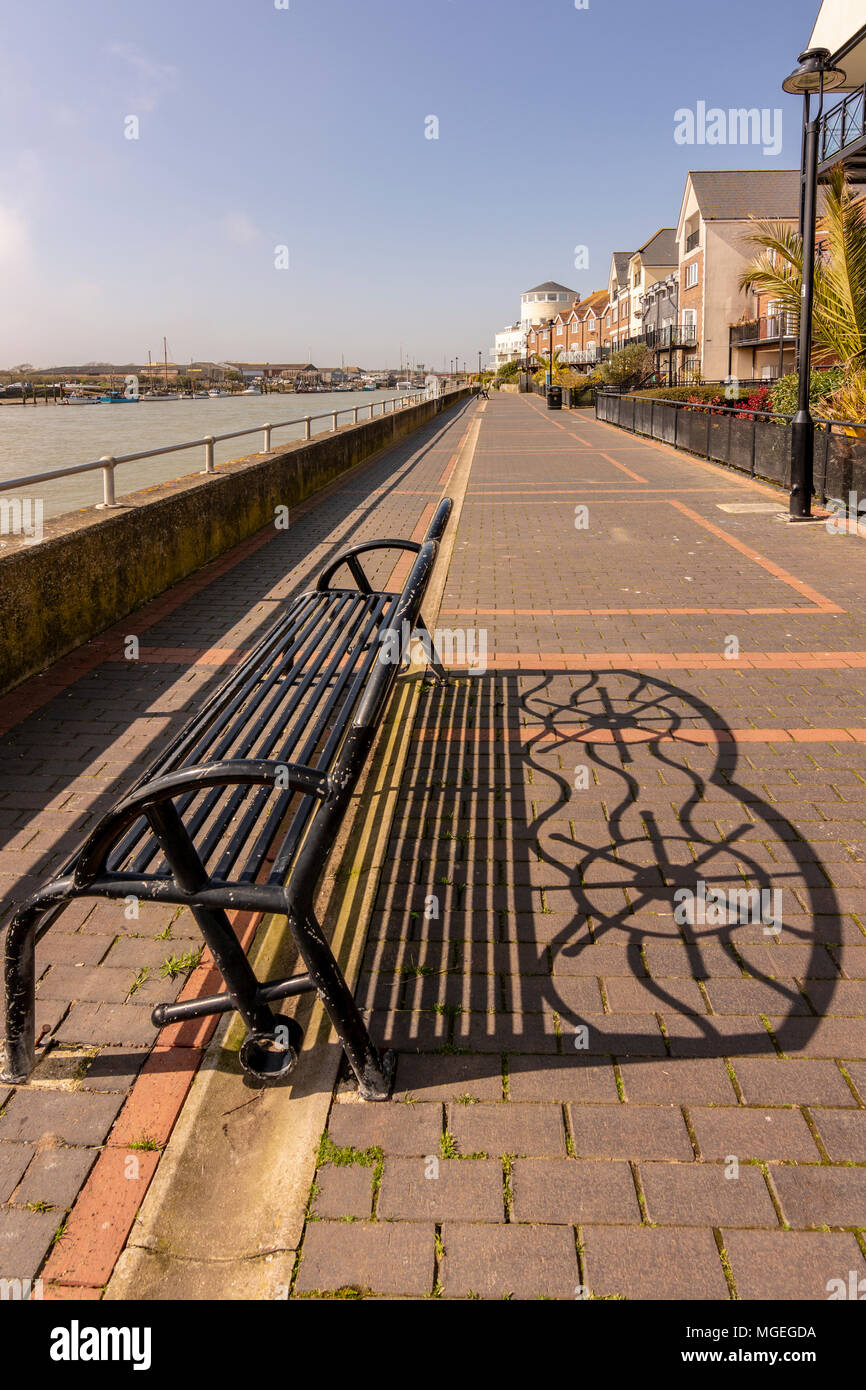 Riverside walkway along the River Arun, Littlehampton, UK Stock Photo ...