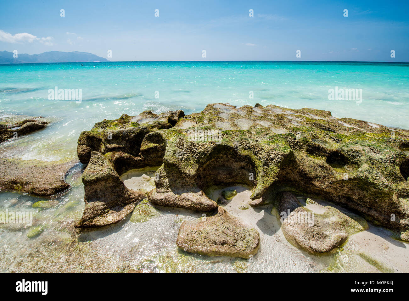 Beautiful wide view of the coast of the ocean Stock Photo - Alamy