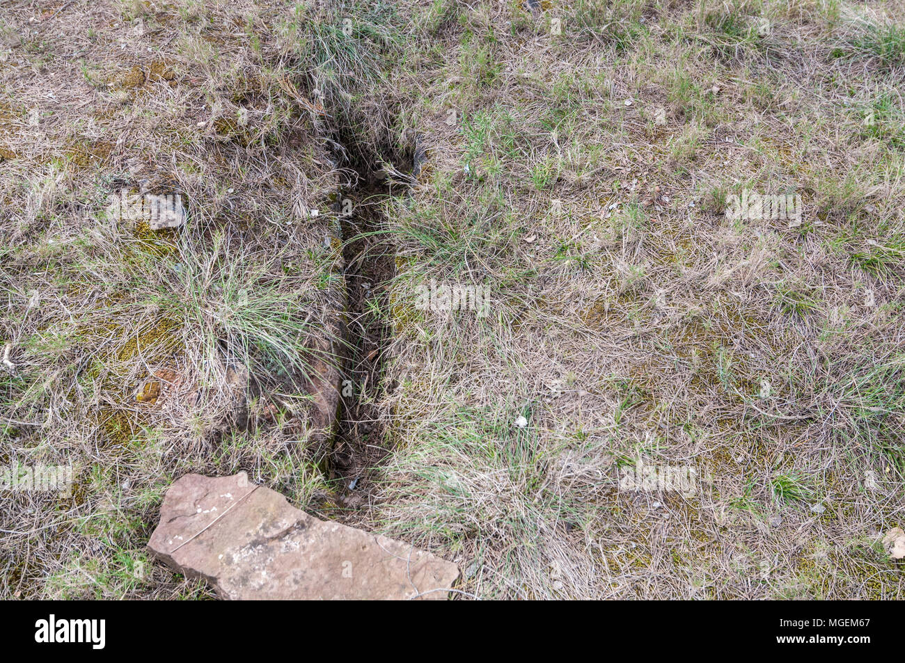 Open tomb hi-res stock photography and images - Alamy