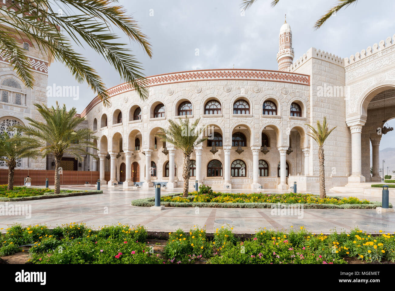 Part of the Al Saleh Mosque in Sana'a, Yemen Stock Photo - Alamy