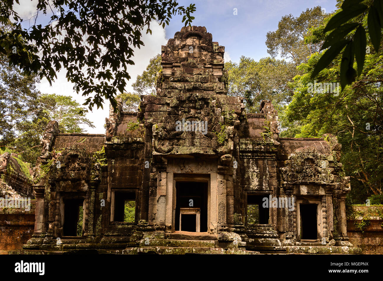 Thommanon one pair hindu temples hi-res stock photography and images ...
