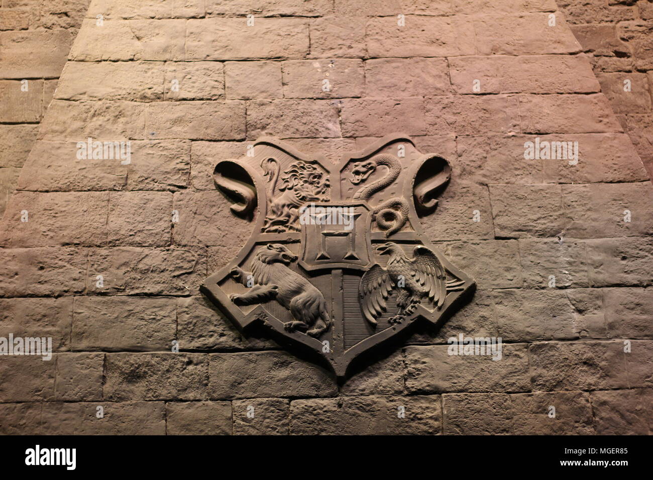 Harry potter warner bros studios hi-res stock photography and images ...