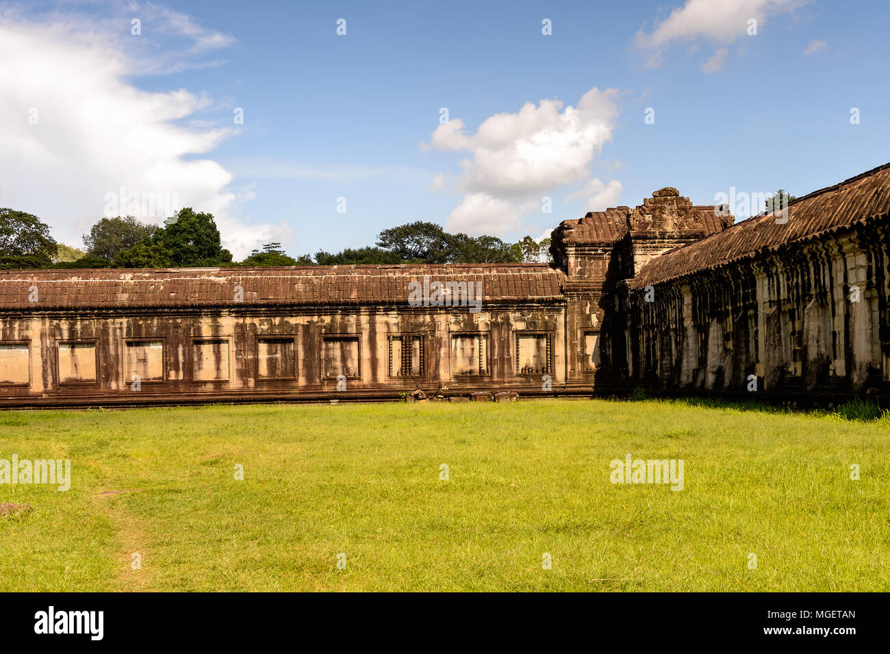 Wall of the Angkor Wat (Temple City), a Buddhist temple complex in ...