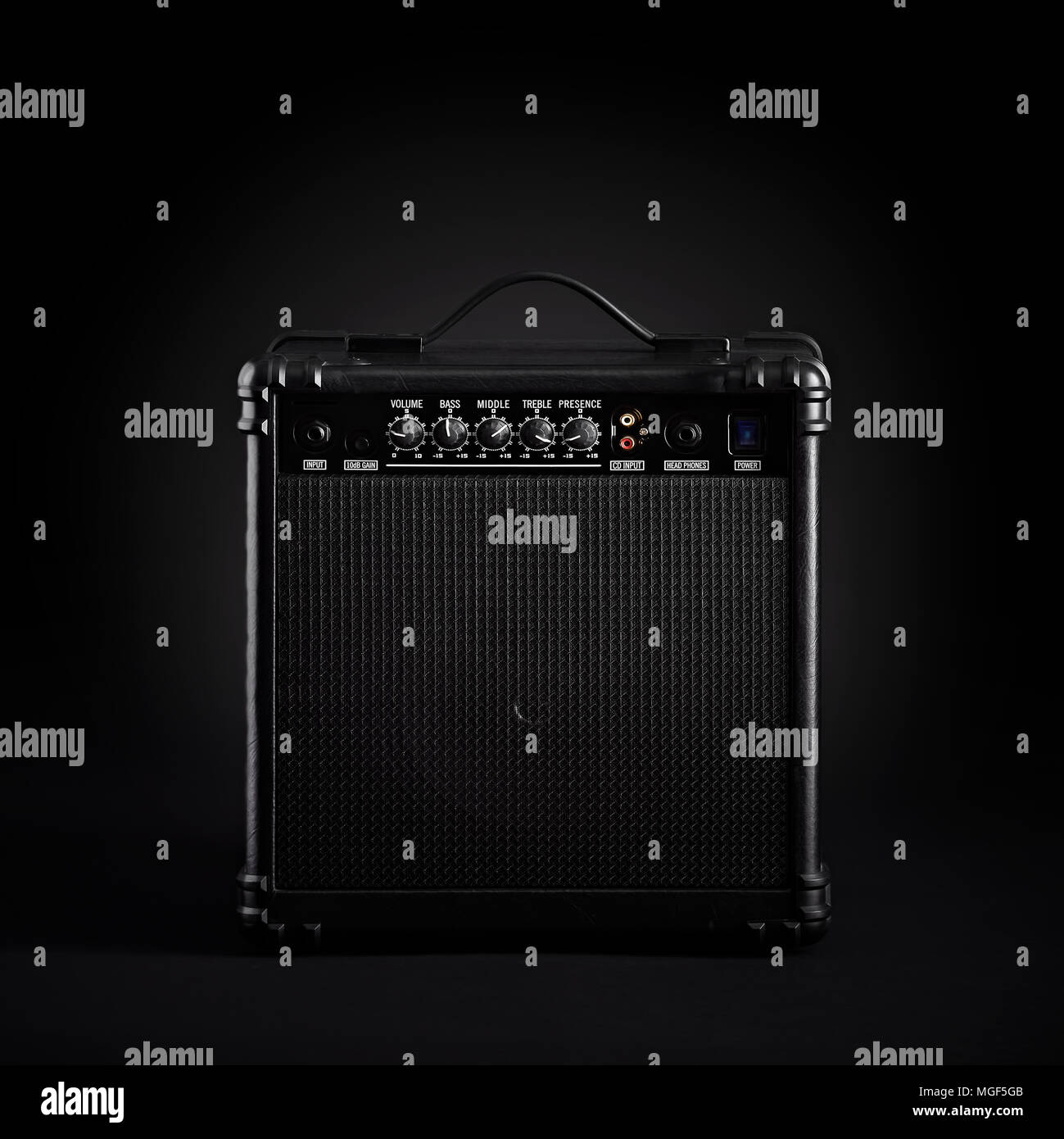 Black bass hi-res stock photography and images - Alamy