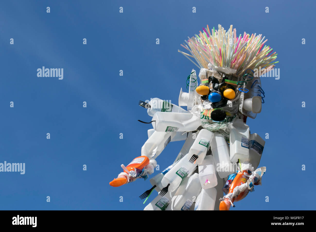 Sculptures made from bottles hi-res stock photography and images - Alamy
