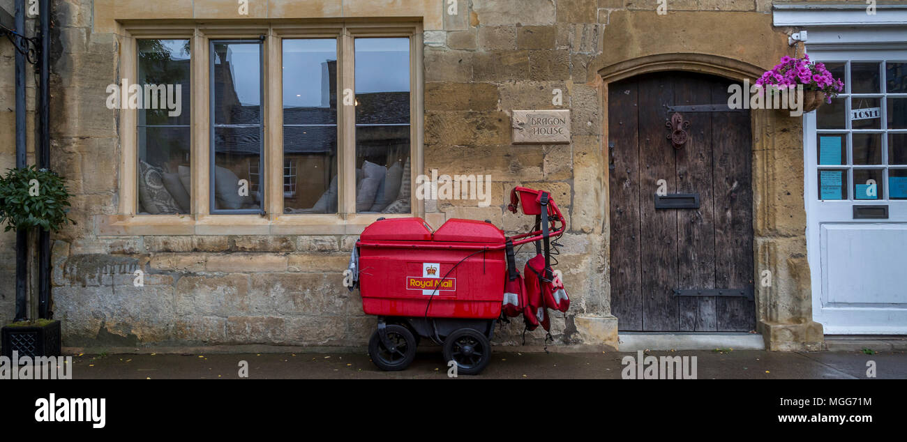 Royal mail trolley hi-res stock photography and images - Alamy