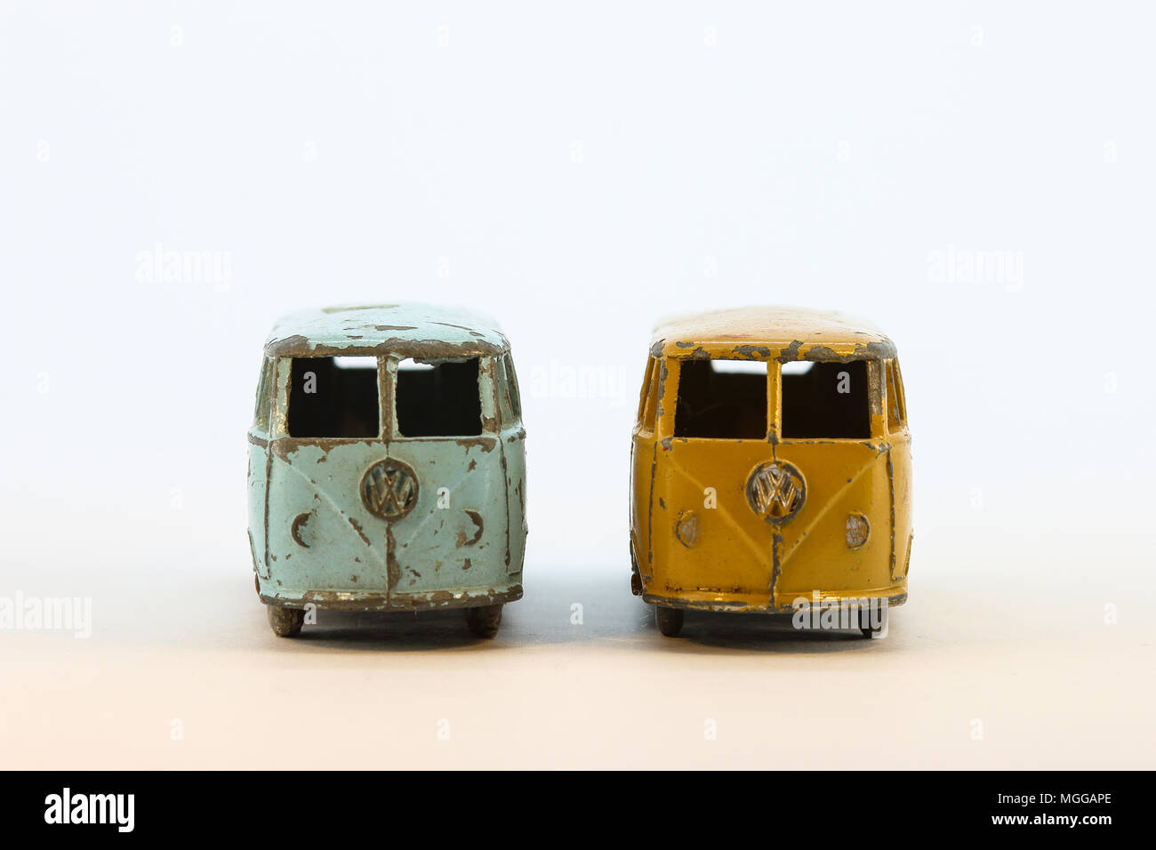 Kombi and microbus hi-res stock photography and images - Alamy