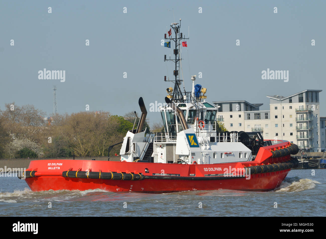 Tug On Thames High Resolution Stock Photography and Images - Alamy