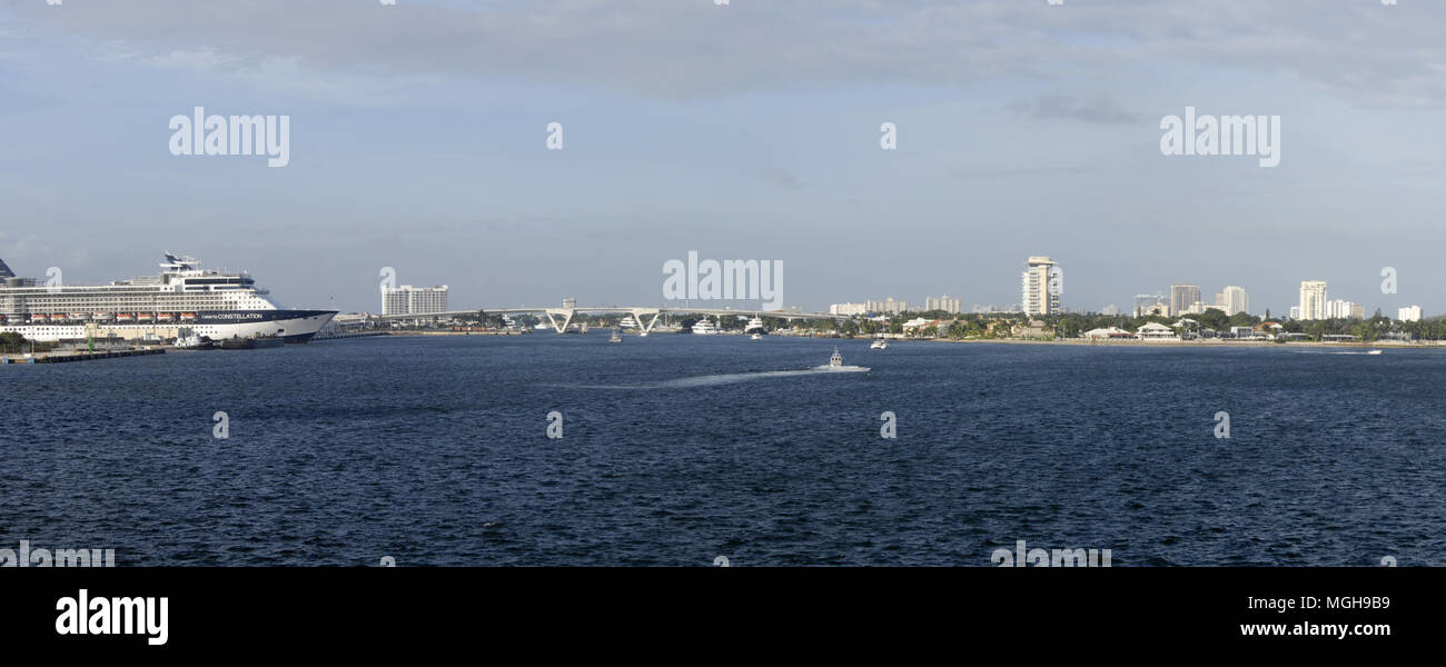 Long_bridge hi-res stock photography and images - Alamy