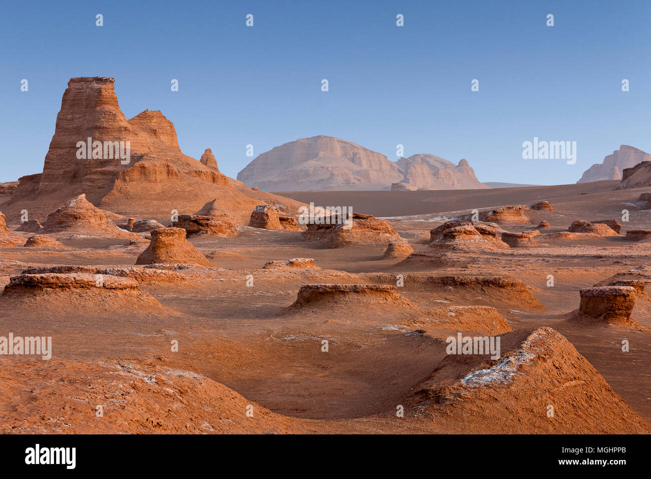 Lut desert iran hi-res stock photography and images - Alamy