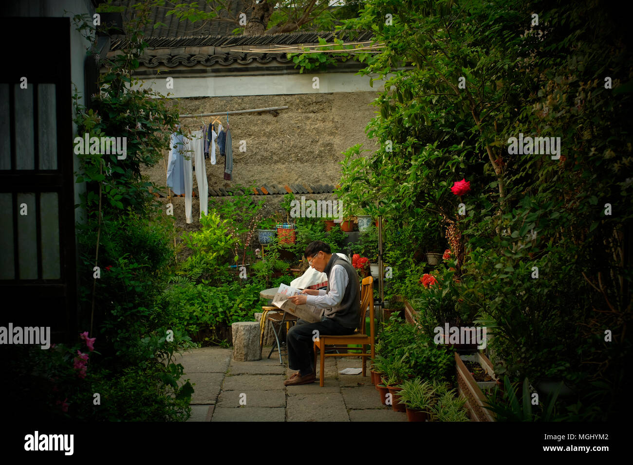 Xiao He Zhi Jie: historic and cultural blocks in Hangzhou Stock Photo ...