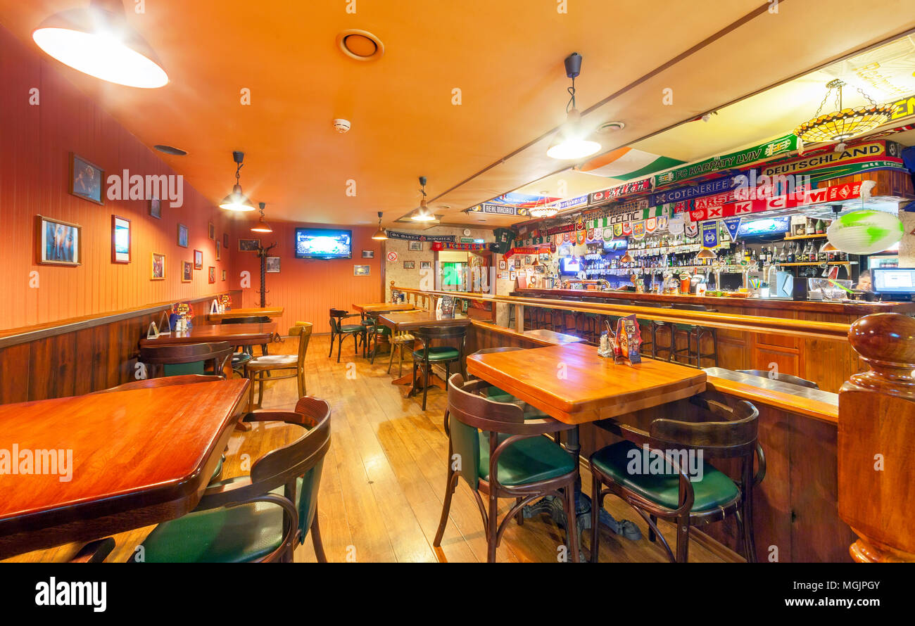 MOSCOW - AUGUST 2014: The interior of the Irish pub and the sports bar ...