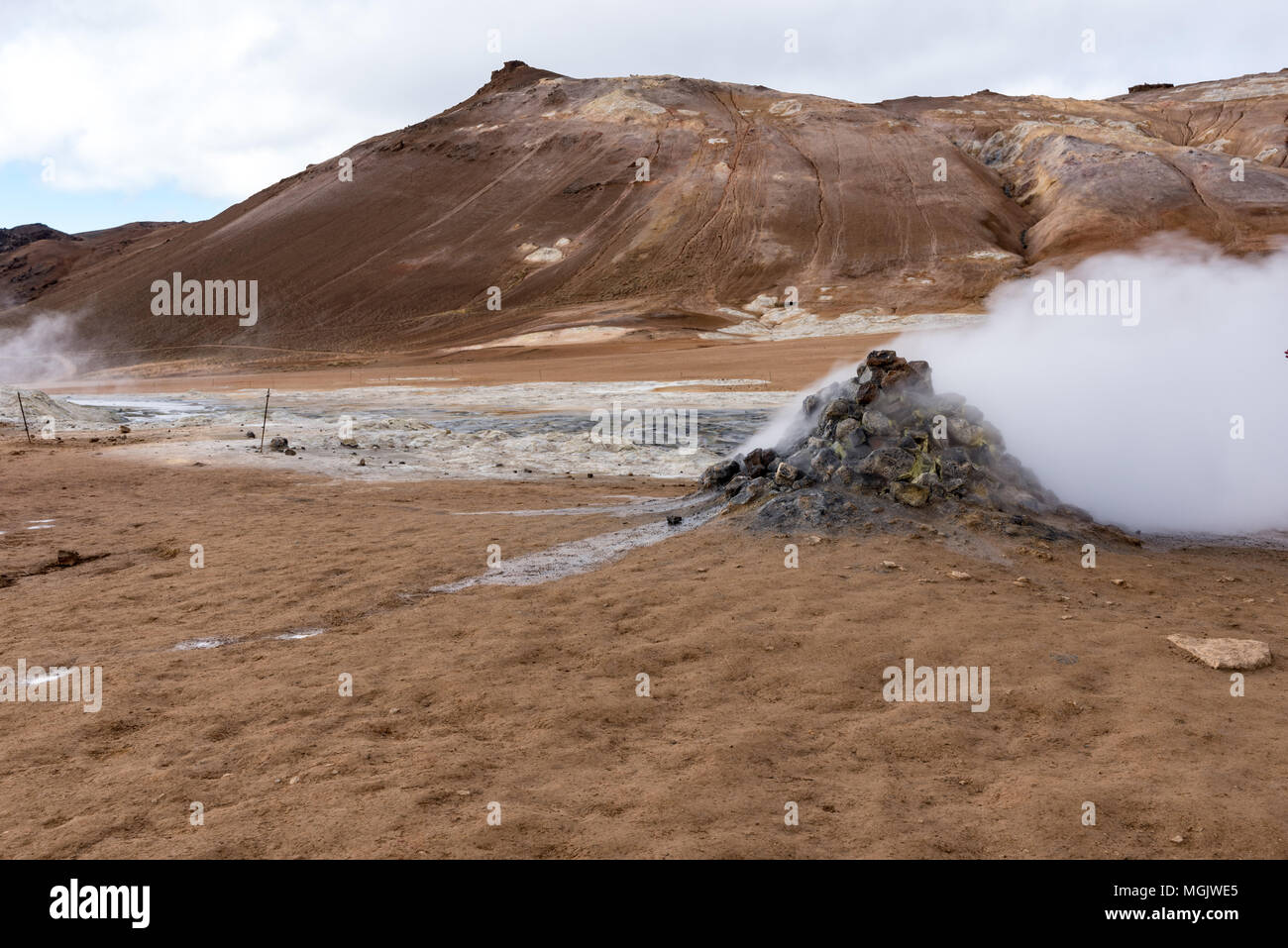Steam vent hi-res stock photography and images - Alamy