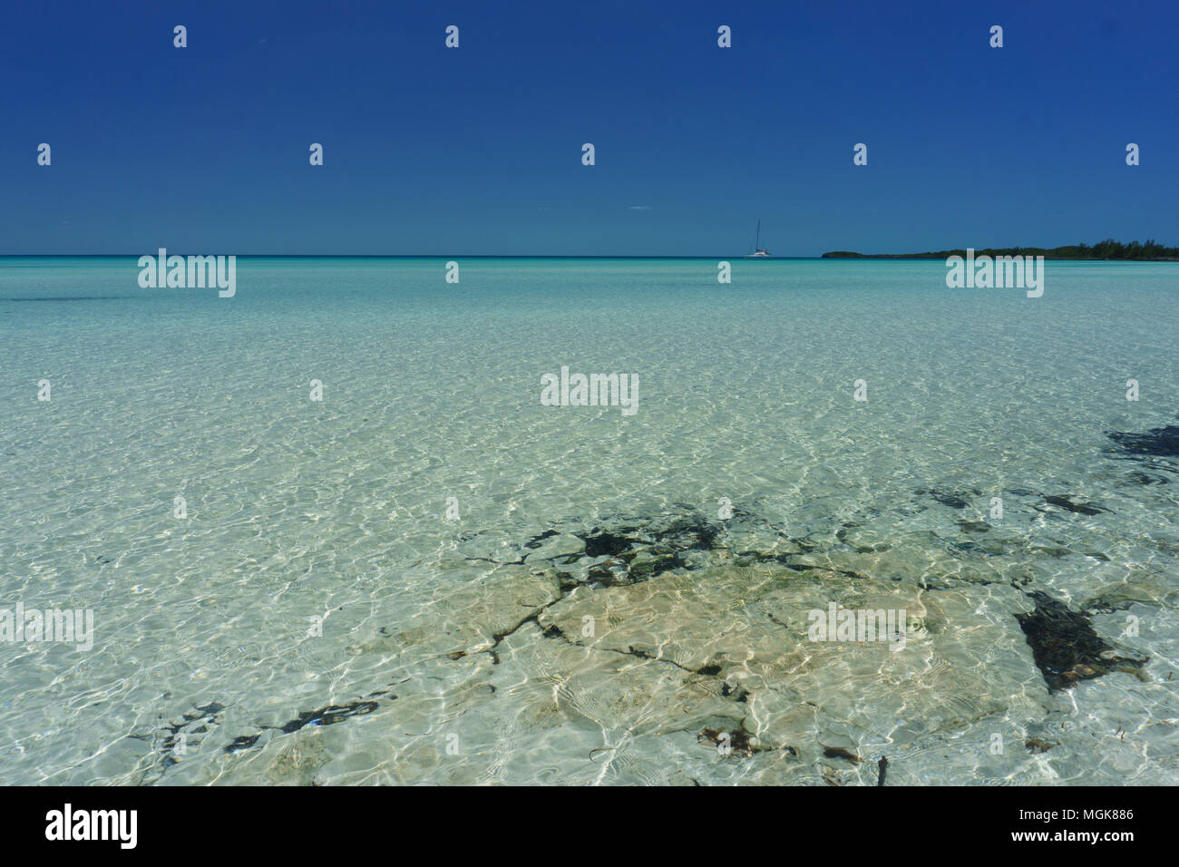 Eleuthera Island, Bahamas - shallow water paradise Stock Photo - Alamy