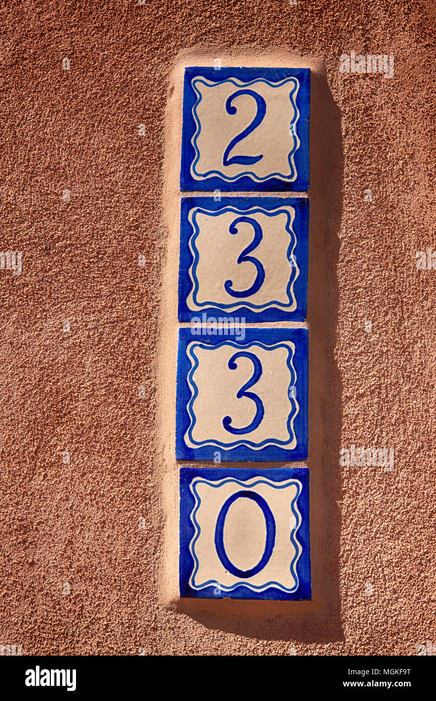 Ceramic house numbers hi-res stock photography and images - Alamy