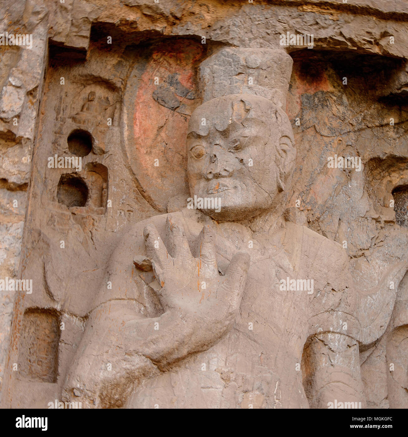 Longmen Grottoes ( Dragon's Gate Grottoes) or Longmen Caves.UNESCO ...