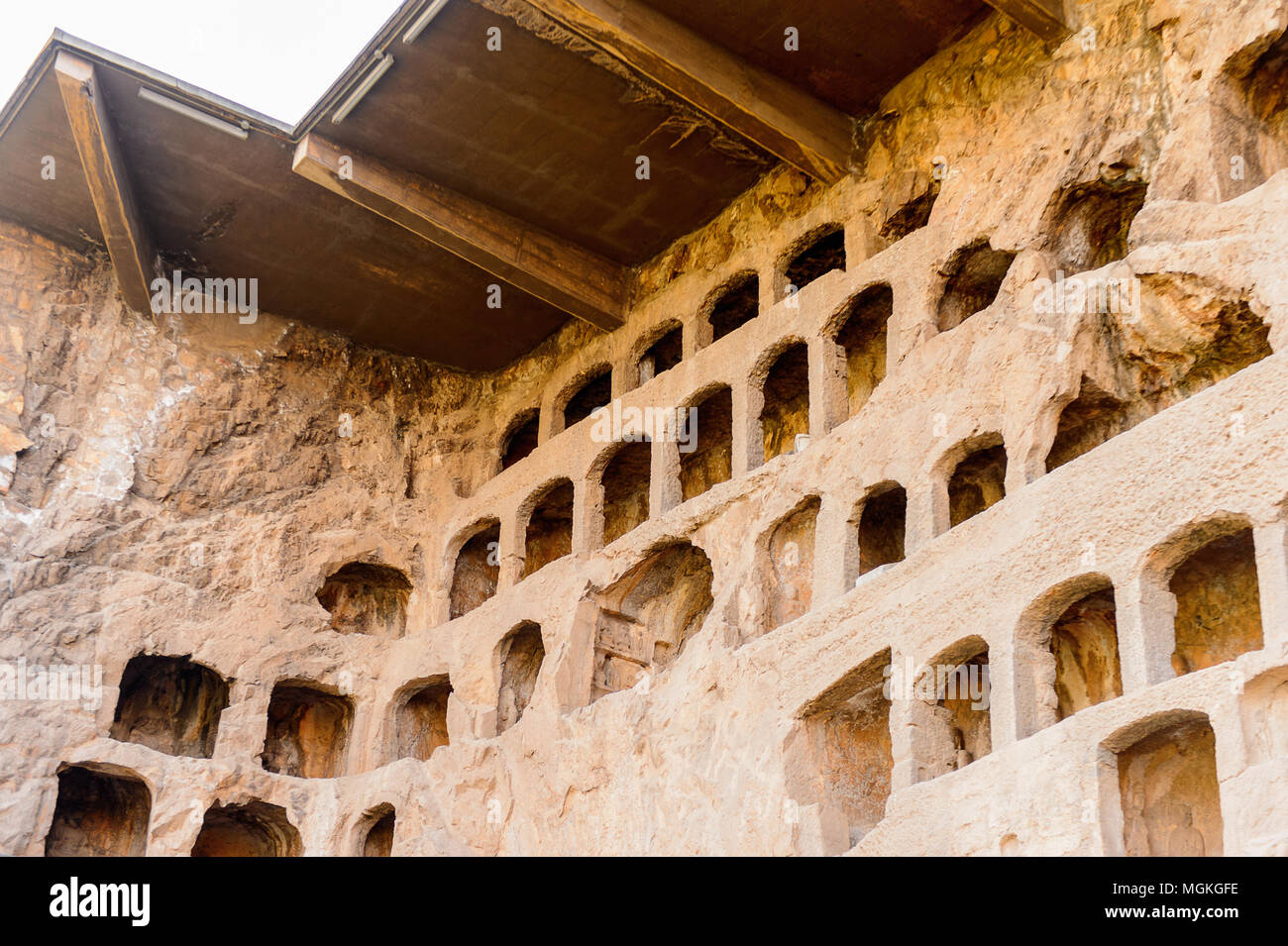 Caves at the Longmen Grottoes ( Dragon's Gate Grottoes) or Longmen ...