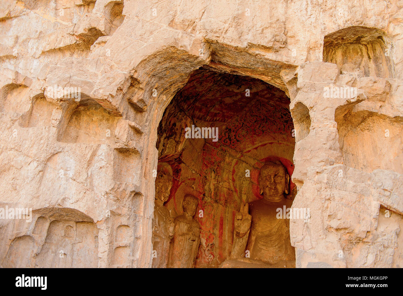 Longmen Grottoes ( Dragon's Gate Grottoes) or Longmen Caves.UNESCO ...