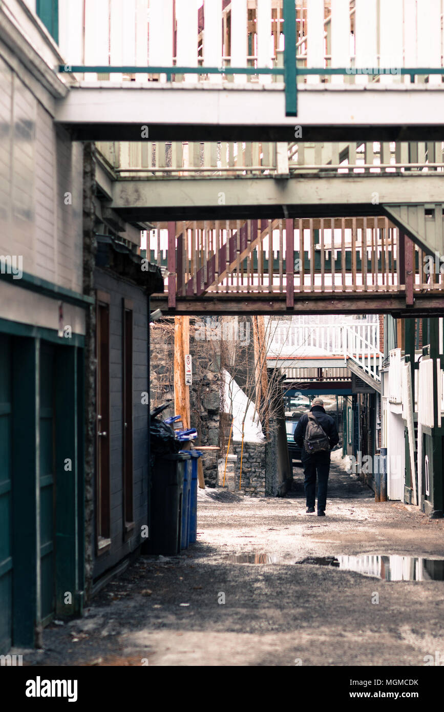 Lonely Alley High Resolution Stock Photography and Images - Alamy