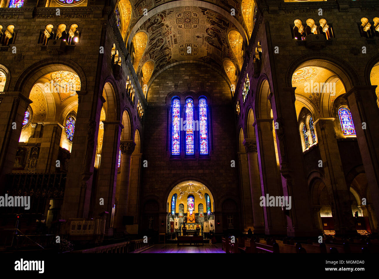 Inside of Basilica Sainte-Anne de Beaupré Qu/bec Canada Stock Photo - Alamy