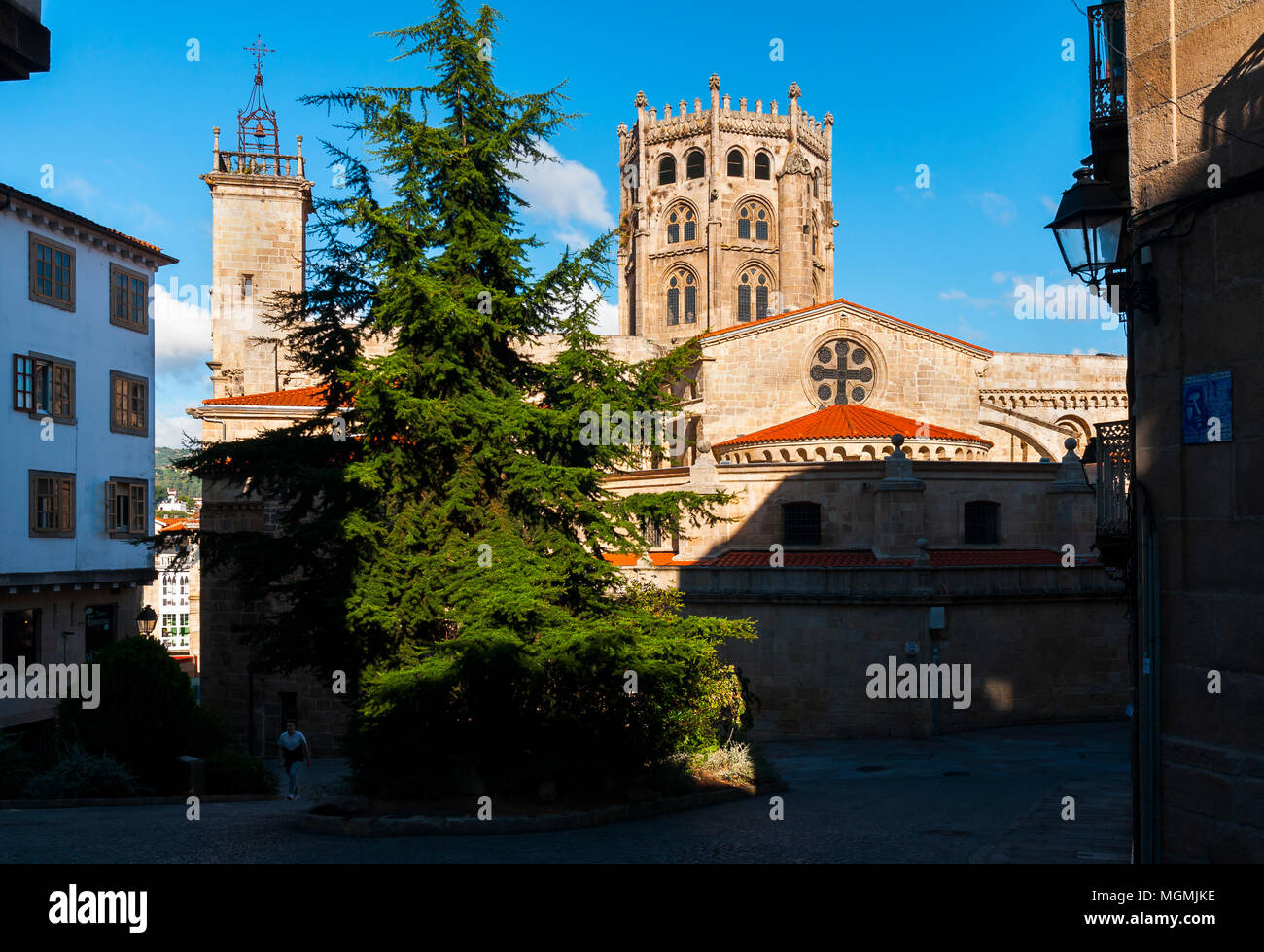 Catedral de ourense hi-res stock photography and images - Alamy