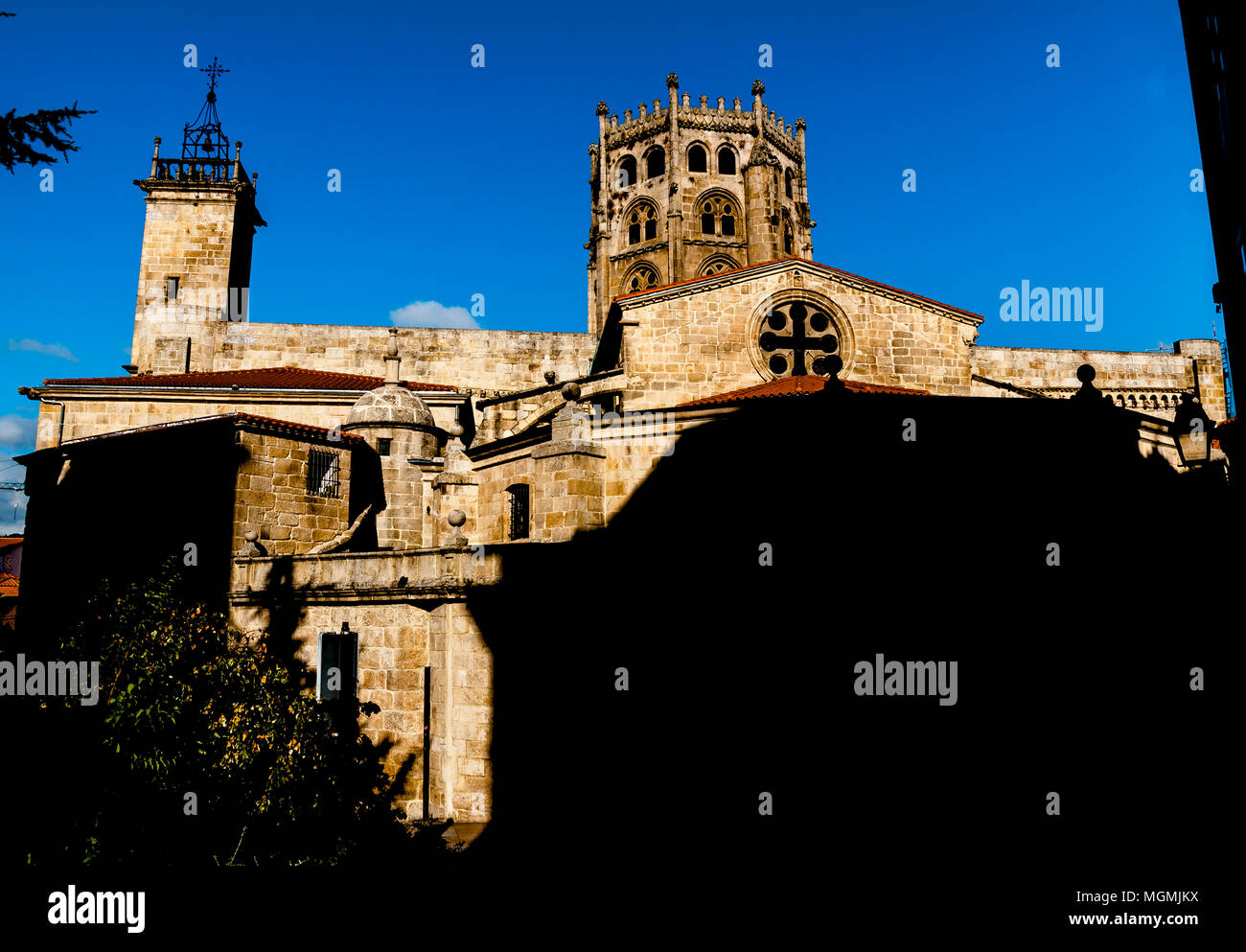 Catedral de ourense hi-res stock photography and images - Alamy