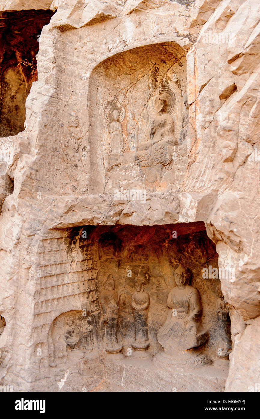Longmen Grottoes ( Dragon's Gate Grottoes) or Longmen Caves.UNESCO ...