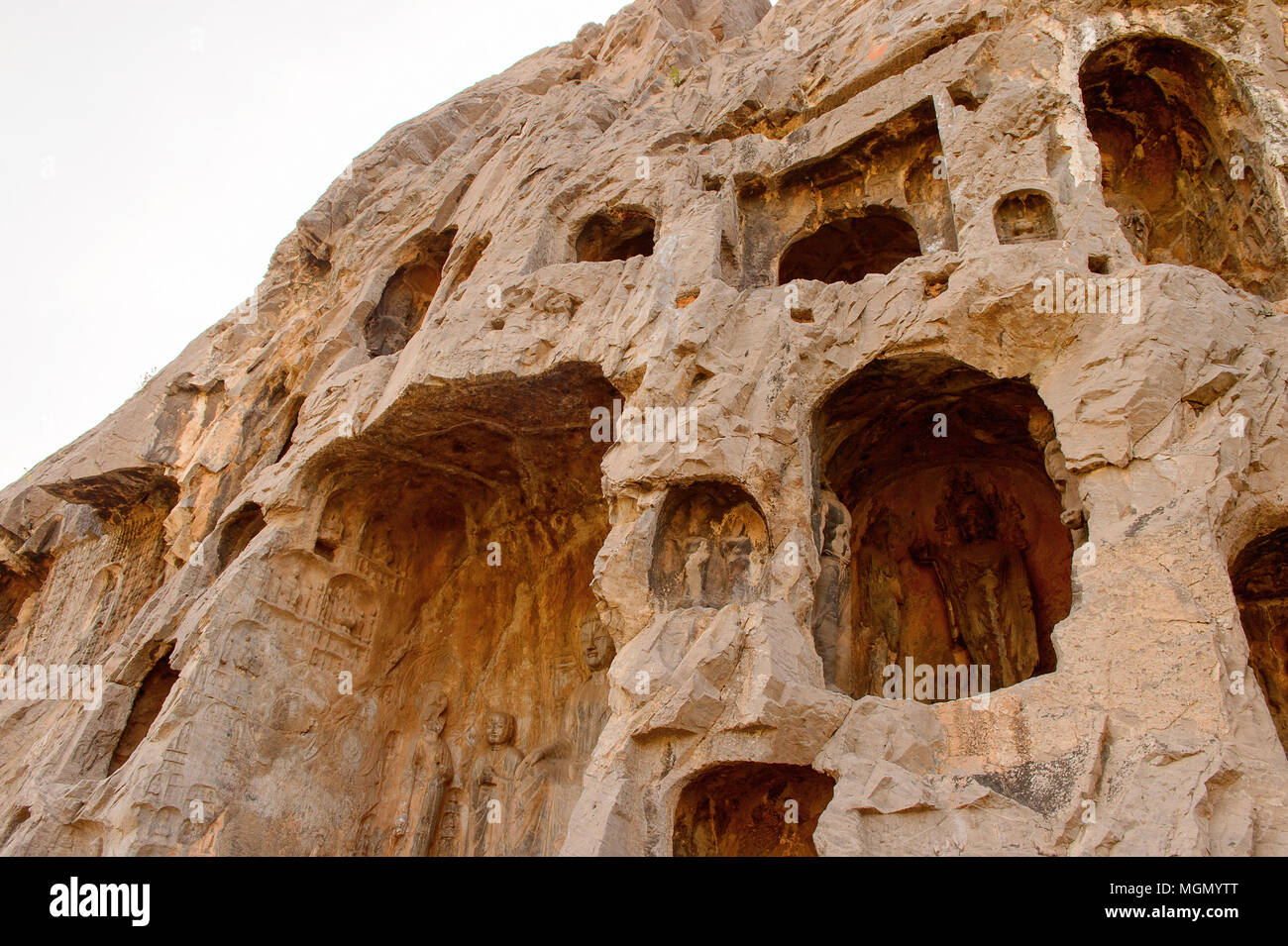 Longmen Grottoes ( Dragon's Gate Grottoes) or Longmen Caves.UNESCO ...