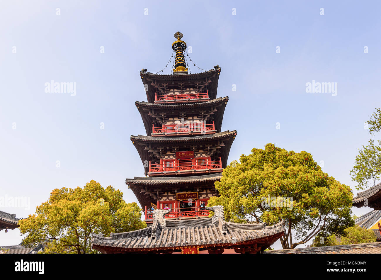 North Temple Pagoda (Beisi Pagoda) at the Bao'en Temple complex in ...