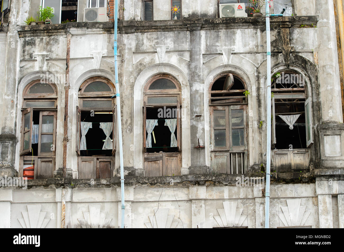 Architecture of Yangon, the former capital of Myanmar Stock Photo - Alamy