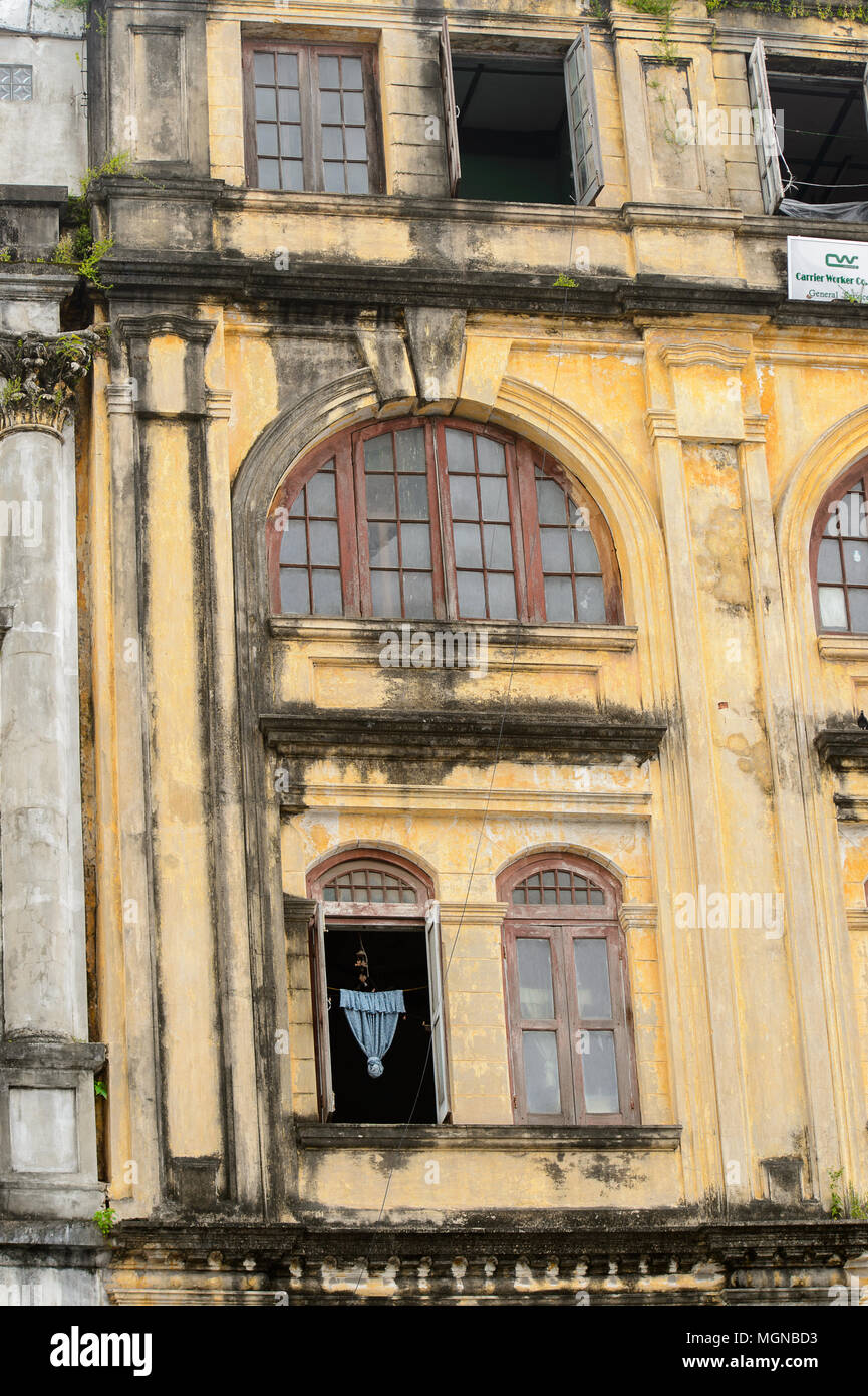 Architecture of Yangon, the former capital of Myanmar Stock Photo - Alamy