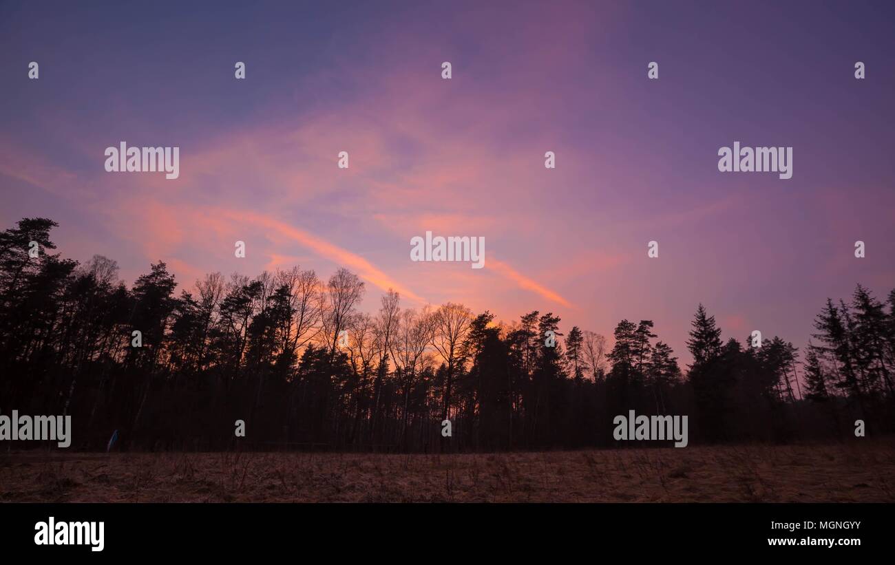 Evening after sunset sky hi-res stock photography and images - Alamy