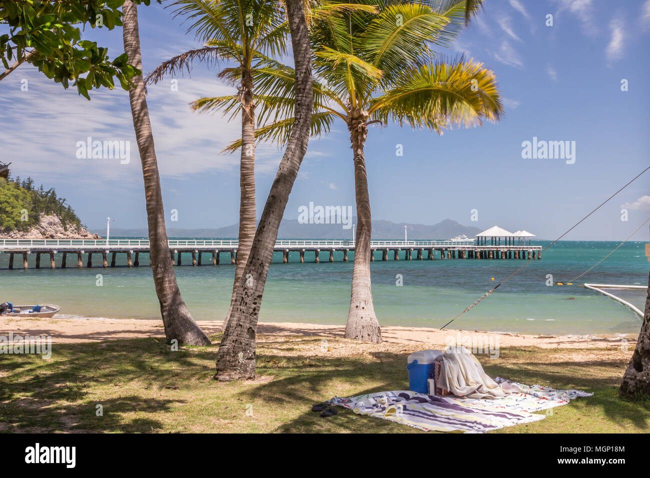 Townsville queensland australia hi-res stock photography and images - Alamy