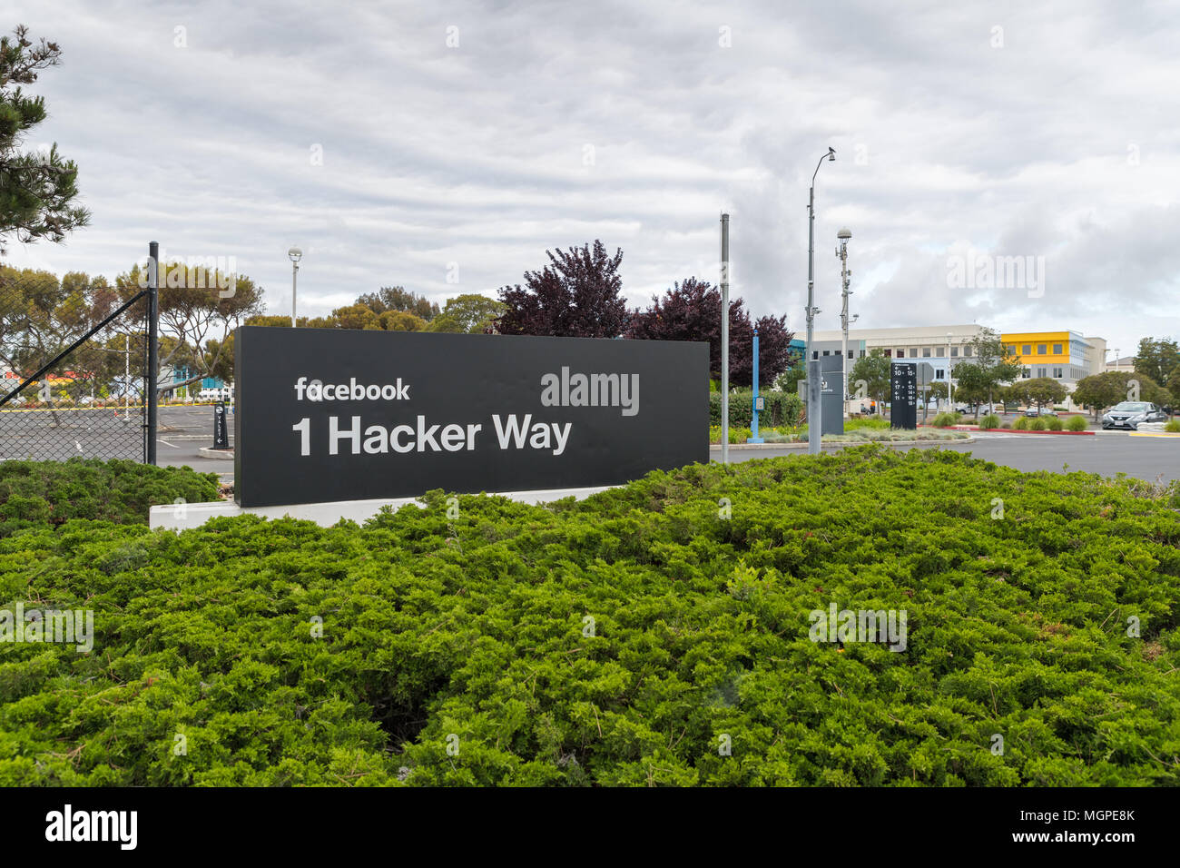 Silicon valley headquarters entrance hi-res stock photography and ...