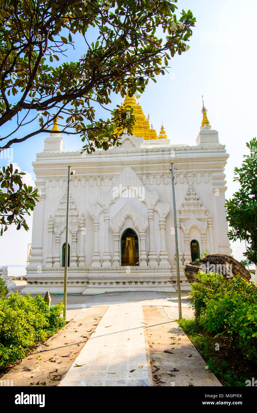 Sat Taw Tar Pagoda, one of the attractions of Mingun, Sagaing Region ...