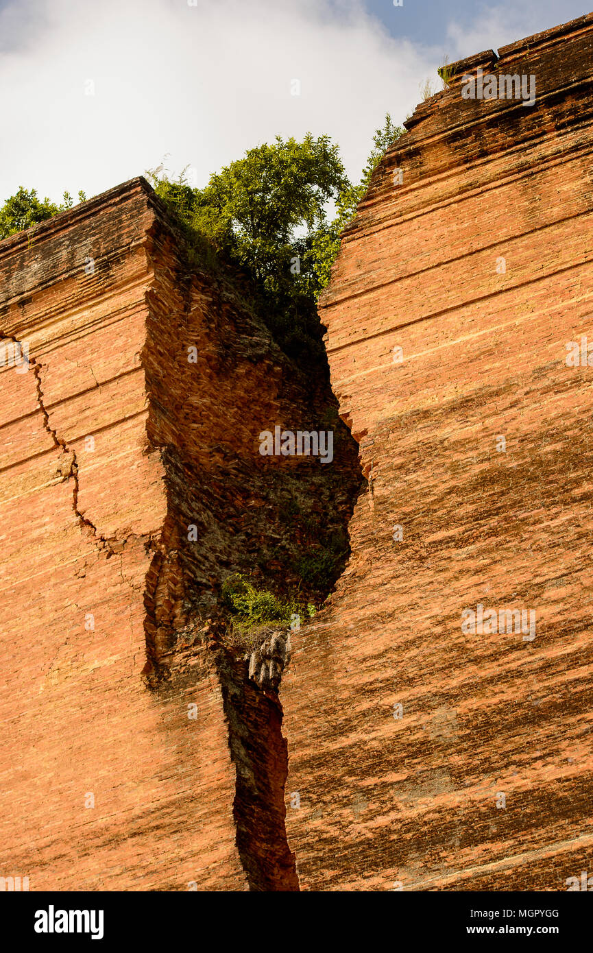 Mingun Pahtodawgyi site, is an incomplete monument stupa, begun by King ...