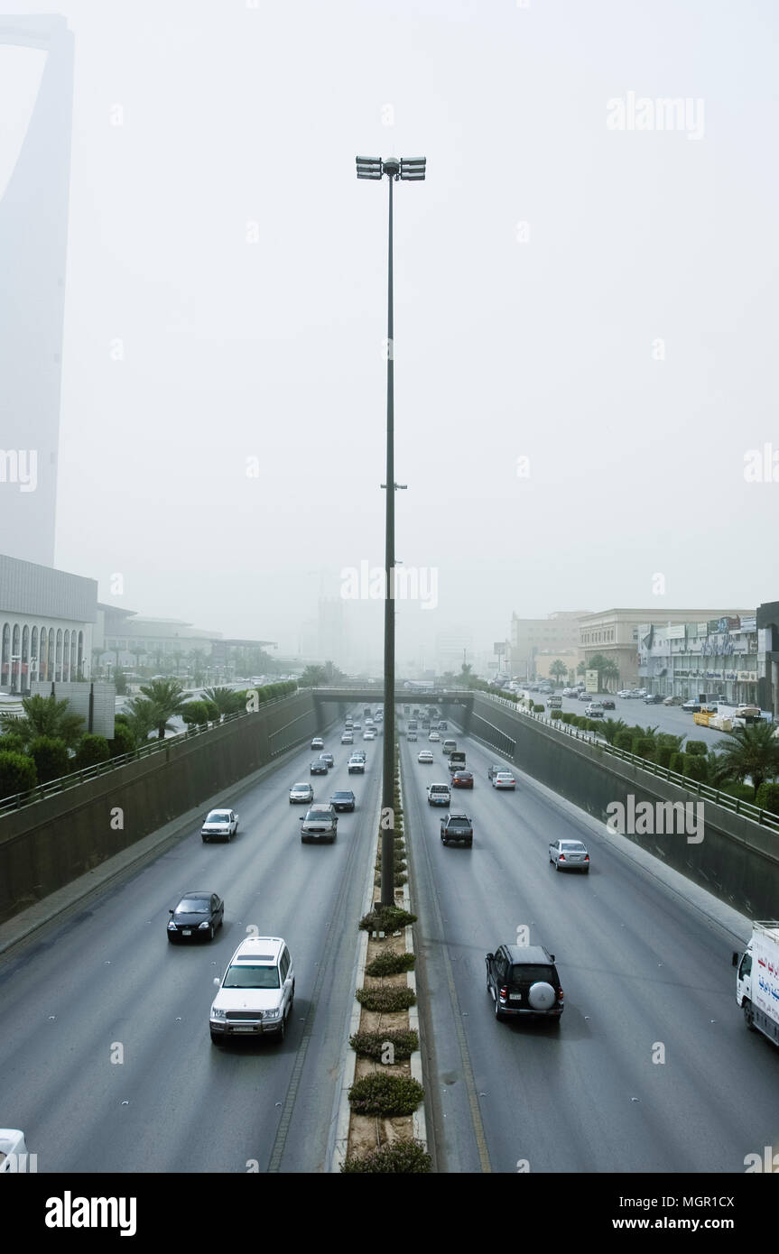 Sand Storm in Riyadh City, Saudi Arabia, 05-02-2006 Stock Photo - Alamy