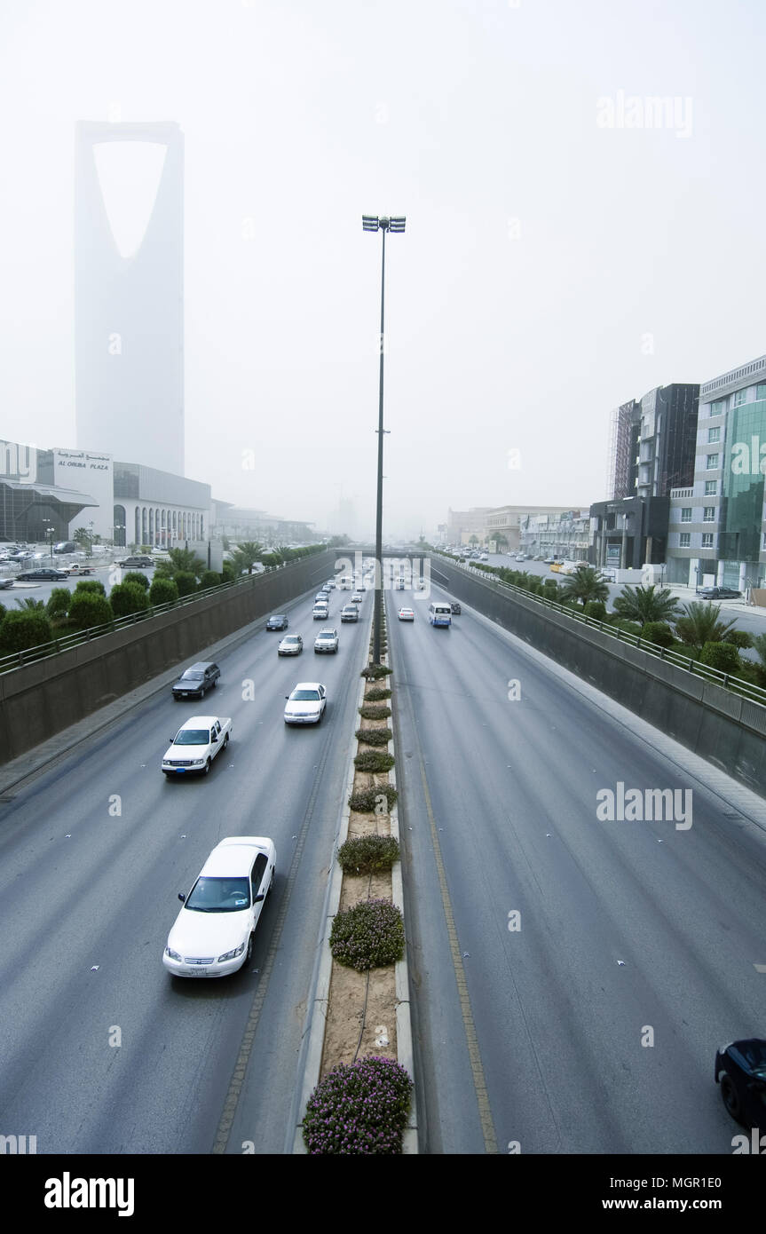 Sand Storm in Riyadh City, Saudi Arabia, 05-02-2006 Stock Photo - Alamy