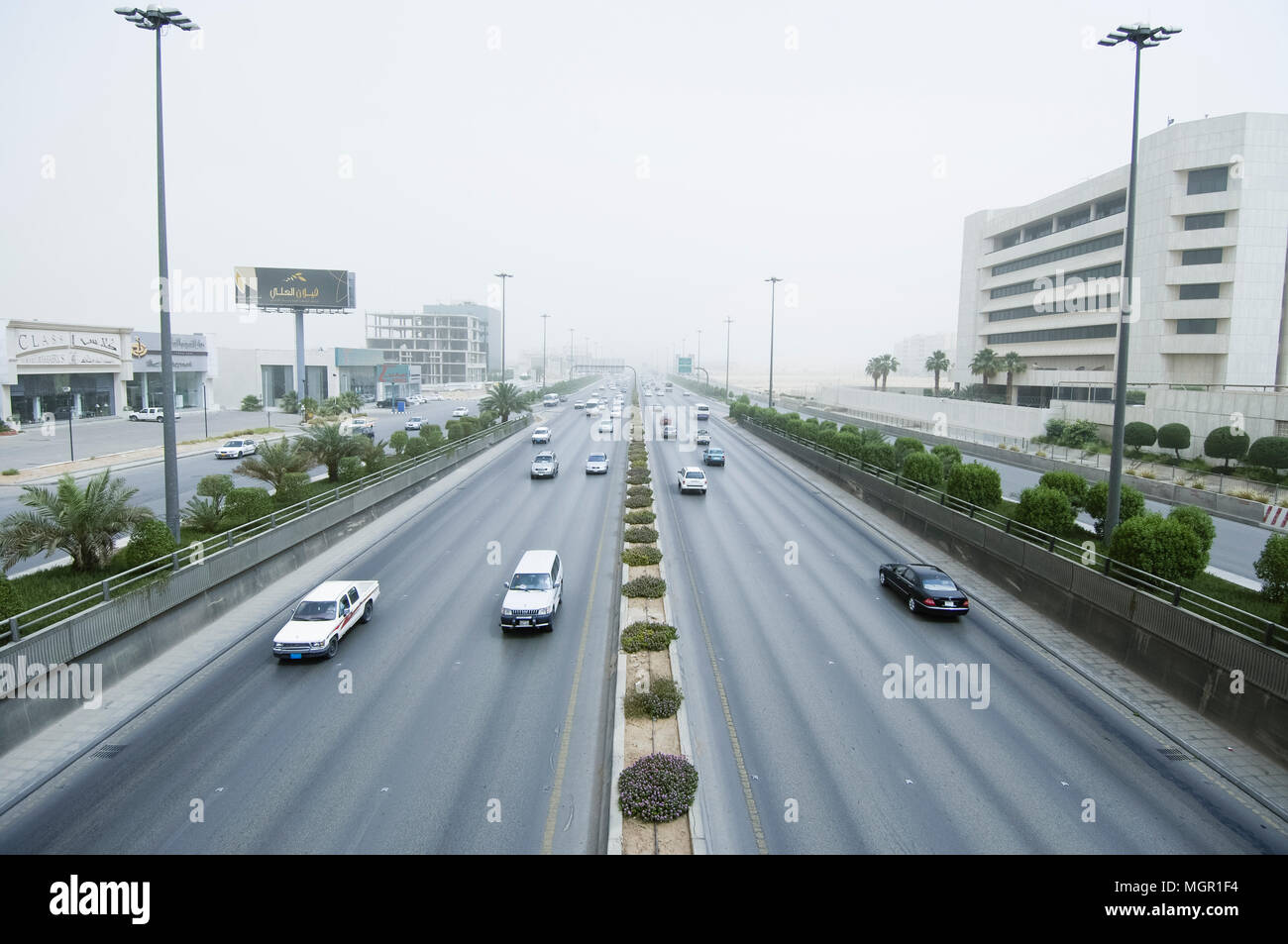 Sand Storm in Riyadh City, Saudi Arabia, 05-02-2006 Stock Photo - Alamy