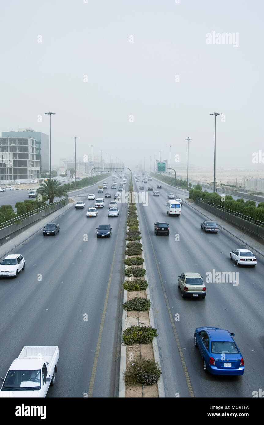 Sand Storm in Riyadh City, Saudi Arabia, 05-02-2006 Stock Photo - Alamy