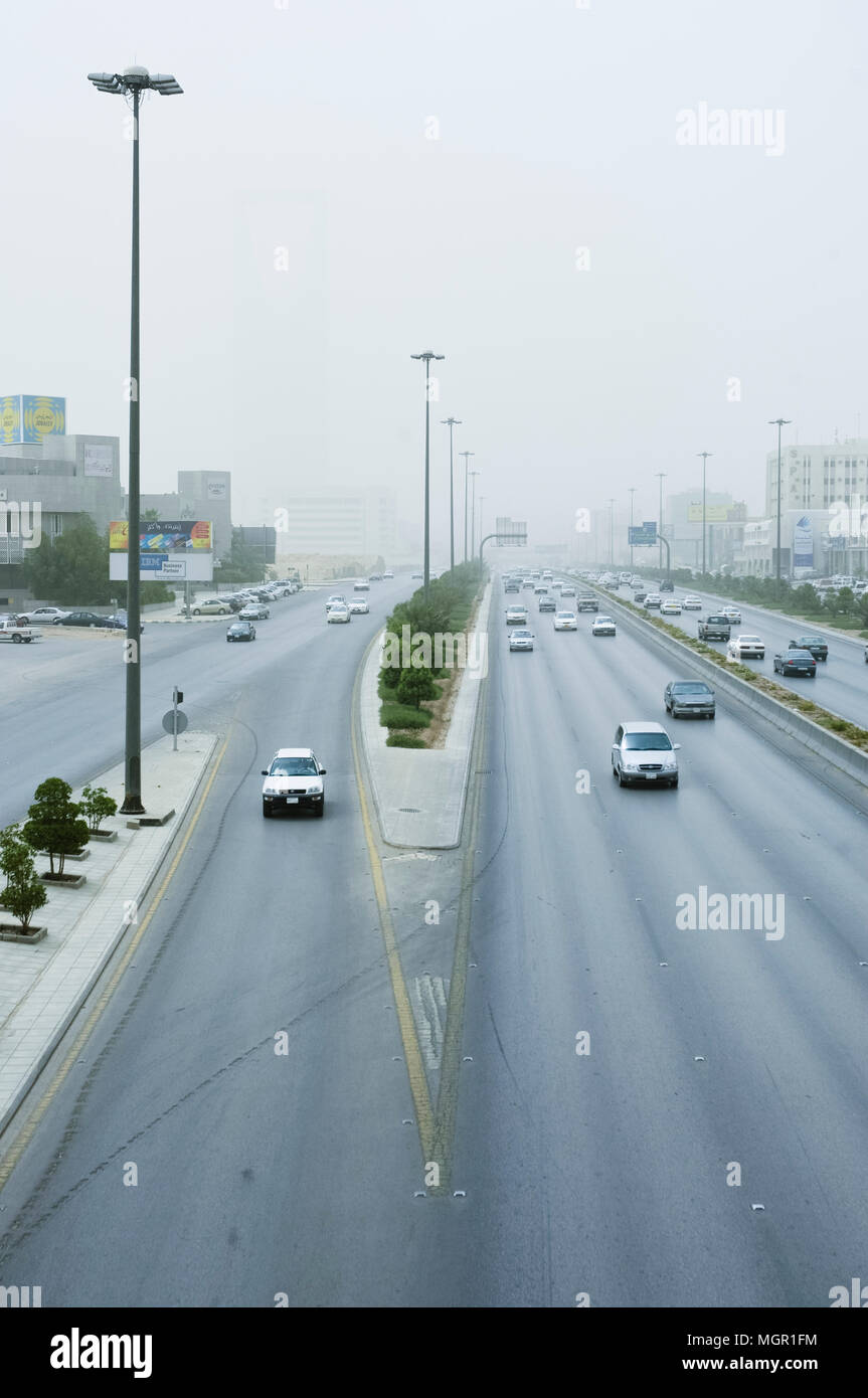 Sand Storm in Riyadh City, Saudi Arabia, 05-02-2006 Stock Photo - Alamy