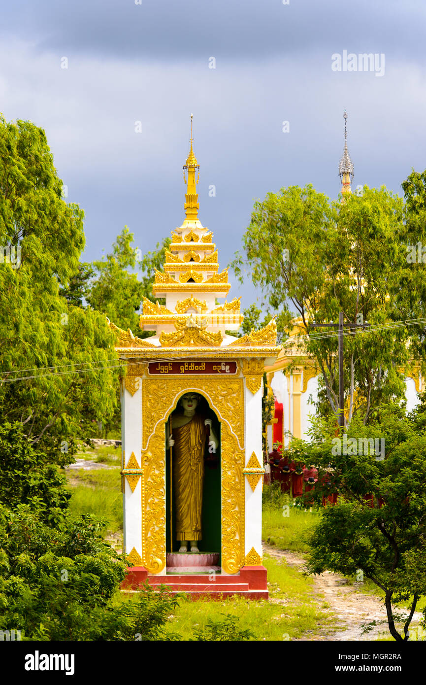 Maha Bodhi Ta Htaung ('a thousand great Bo trees'), a famous Buddhist ...