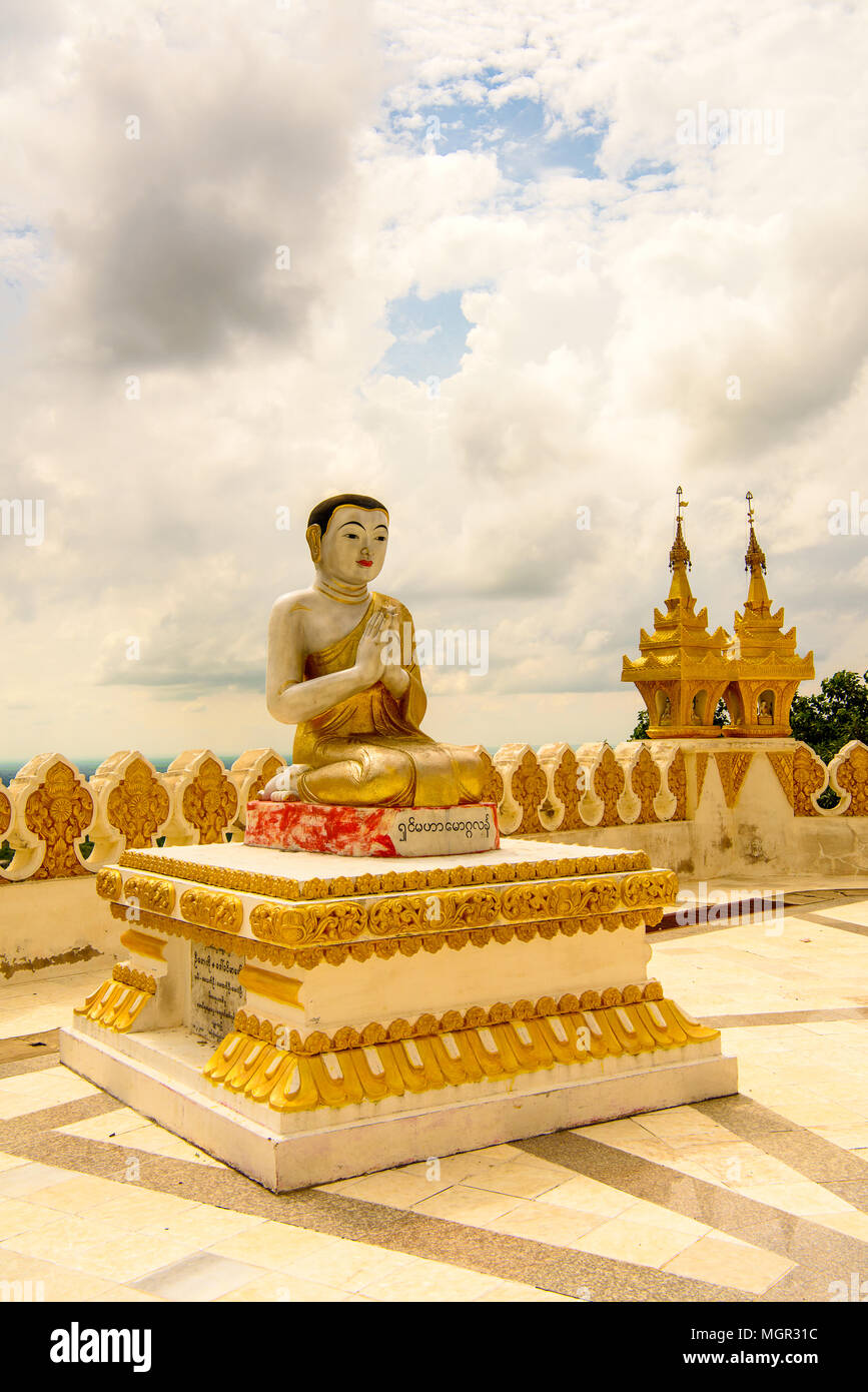 Maha Bodhi Ta Htaung ('a thousand great Bo trees'), a famous Buddhist ...