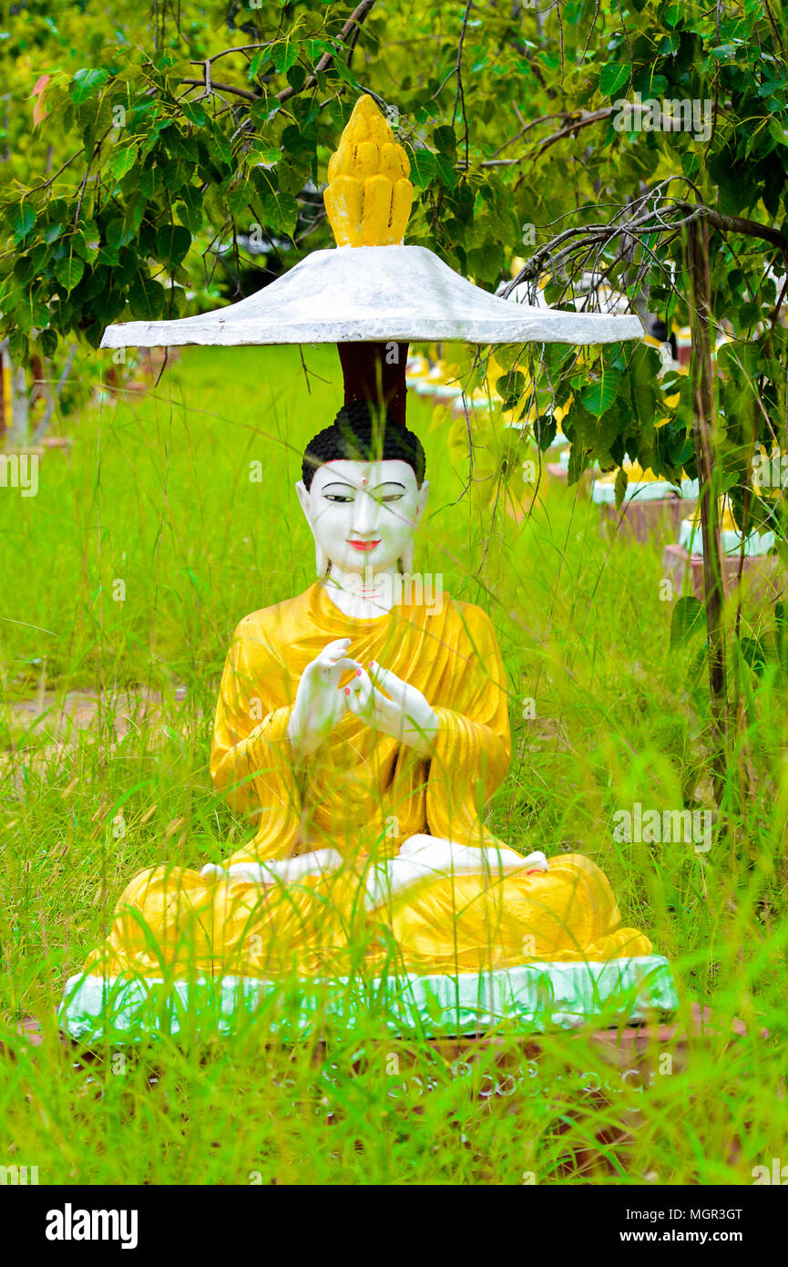 Maha Bodhi Ta Htaung ('a thousand great Bo trees'), a famous Buddhist ...
