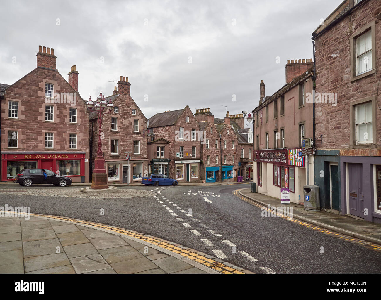 Triple storey buildings hi-res stock photography and images - Alamy