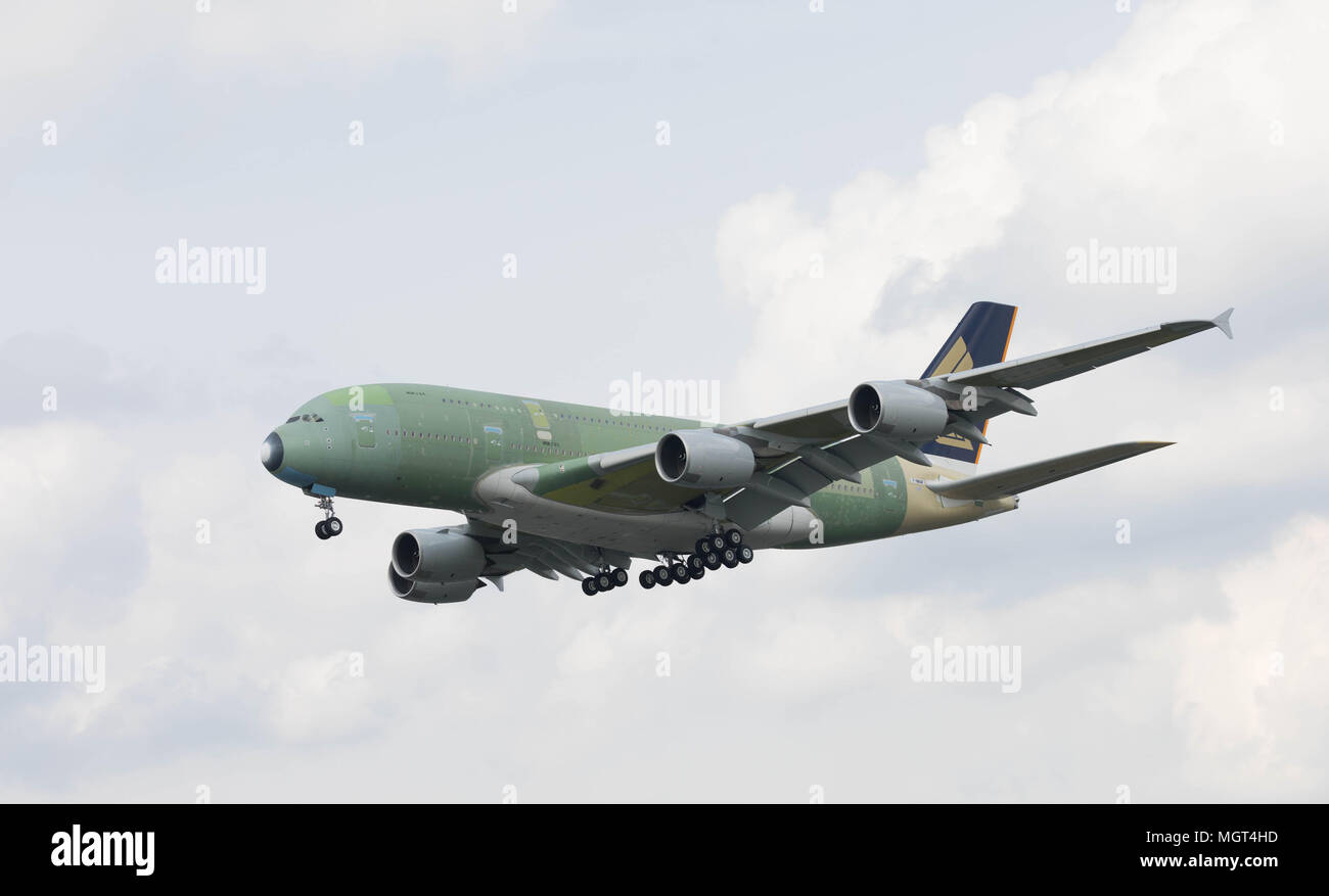 Airbus a380 flight test aircraft hi-res stock photography and images ...