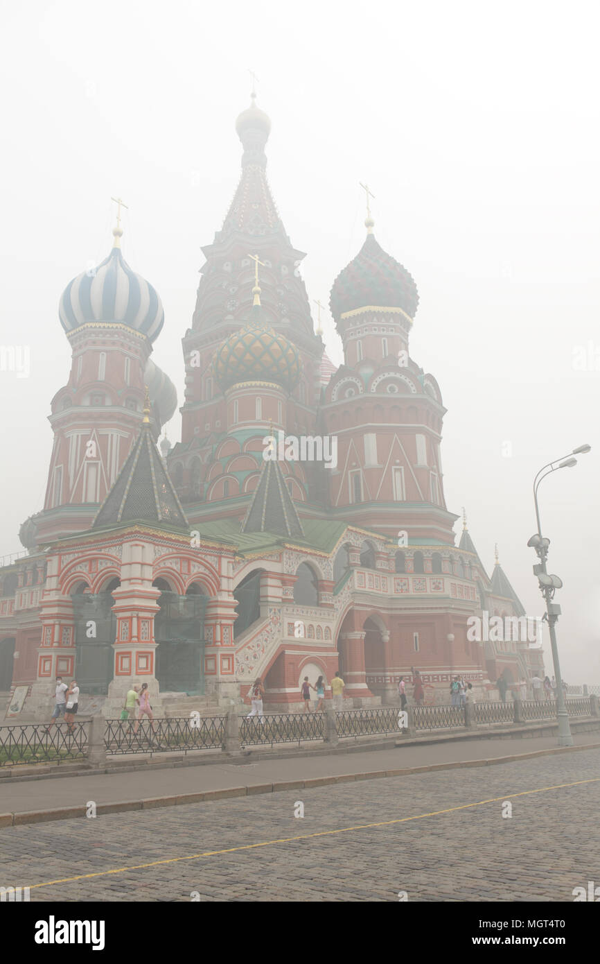 Moscow smoke 2010 hi-res stock photography and images - Alamy