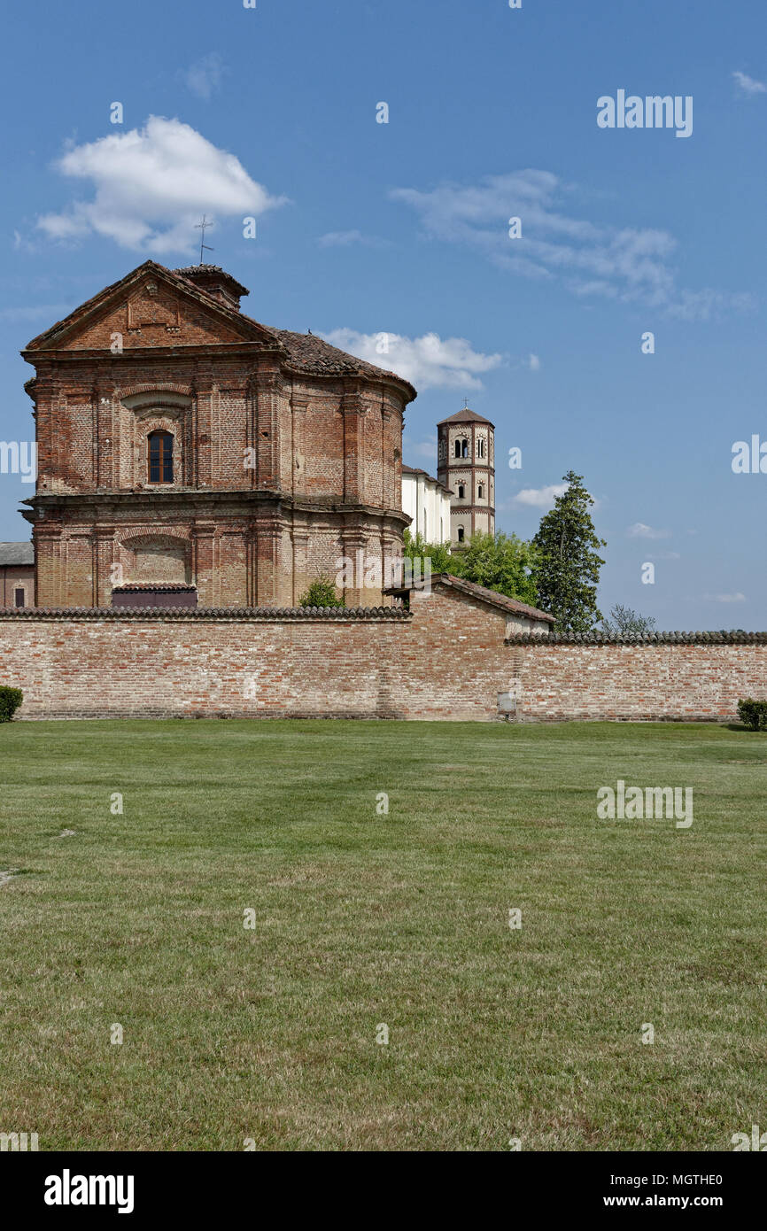 Abbazia di santa maria di lucedio hi-res stock photography and images ...