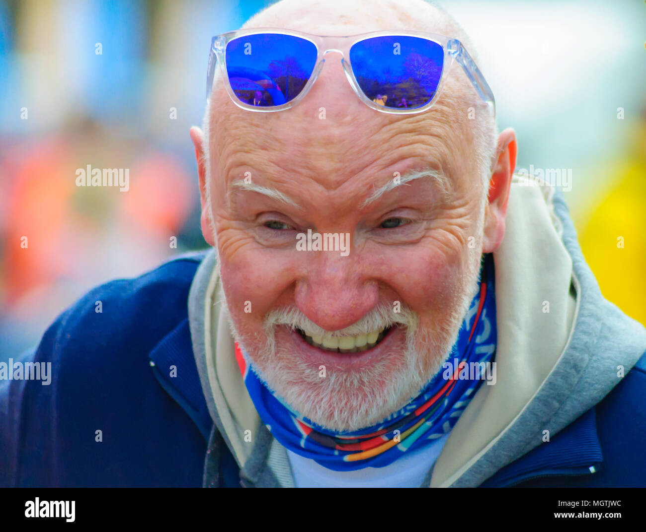 Scottish entrepreneur sir tom hunter hi-res stock photography and ...