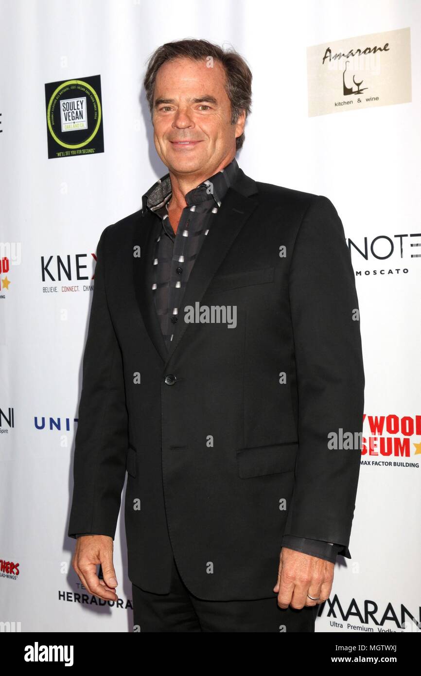 Wally kurth hi-res stock photography and images - Alamy